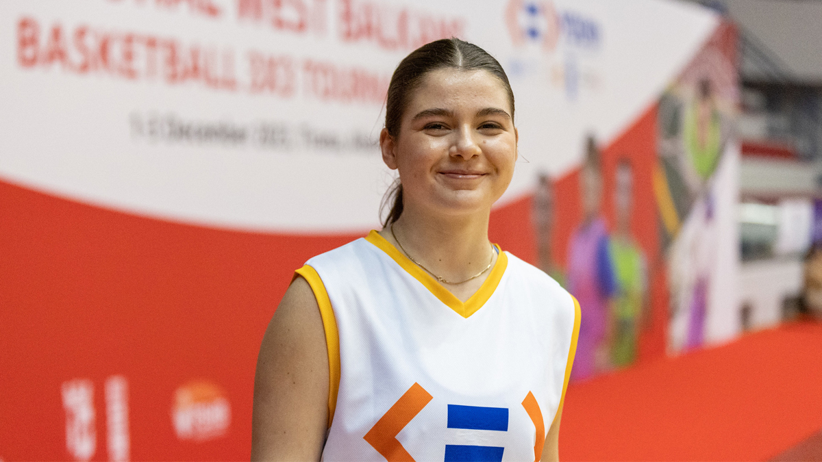 Basketball Players On Unified Teams Swap Skills, ‘Learn Love’