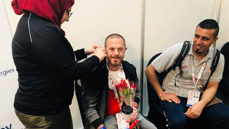 29-Year-Old Palestinian Powerlifter Hear Fans Cheering for the First Time